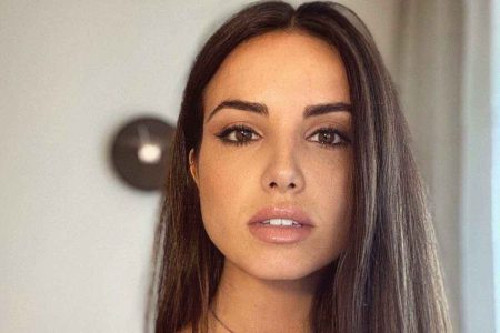 Giusy Meloni, resistere non puoi: la posa killer accende il web